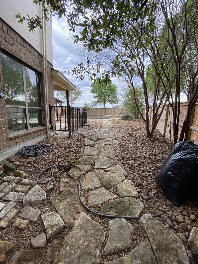 ALEX FENCE & LANDSCAPING - Updated June 2024 - 22 Photos - San Antonio ...