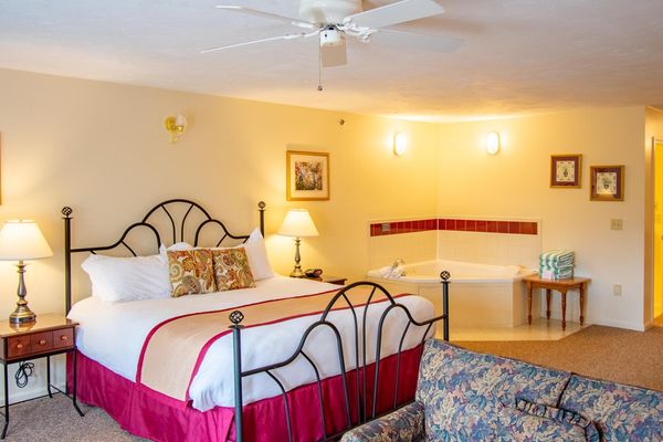 EASTERN SLOPE INN RESORT - Updated October 2025 - 57 Photos & 75 Reviews - 2760 White Mountain ...