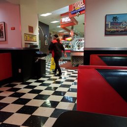 SPRINGFIELD INCREDIBLE PIZZA COMPANY - Updated December 2025 - 42 ...