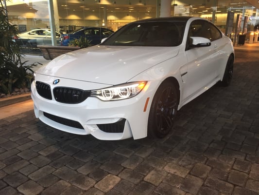 SANTA MONICA BMW - Updated July 2025 - 104 Photos & 1230 Reviews - 1127 ...