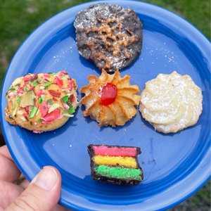 ANGELO’S BAKERY - Updated October 2024 - 37 Photos & 54 Reviews - 32 ...