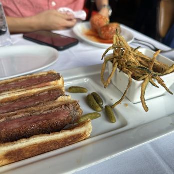 B&B BUTCHERS & RESTAURANT - Updated November 2024 - 3028 Photos & 1544 ...