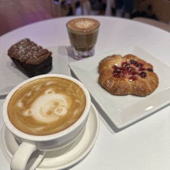 MADAME BONTE CAFE - Updated March 2025 - 60 Photos & 18 Reviews - 205 ...