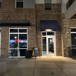 THE OWNERS BOX SPORTS BAR & GRILL - Updated January 2026 - 60 Photos ...