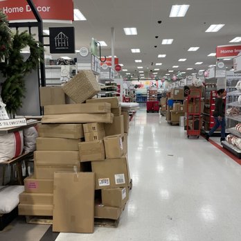 TARGET - Updated December 2025 - 31 Photos & 30 Reviews - 1100 Hansel ...