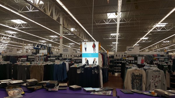 WALMART SUPERCENTER - 36 Photos & 48 Reviews - Department Stores - 3101 ...