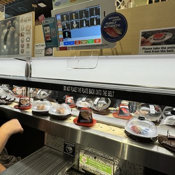 KURA REVOLVING SUSHI BAR - Updated May 2025 - 147 Photos & 72 Reviews ...