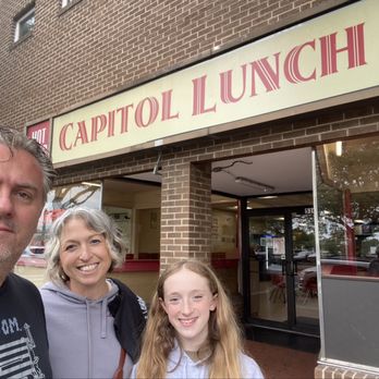 CAPITOL LUNCH - Updated October 2025 - 191 Photos & 214 Reviews - 510 ...