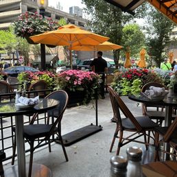 LUXBAR - Updated January 2026 - 1055 Photos & 1278 Reviews - 18 East ...