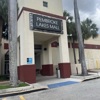 PEMBROKE LAKES MALL - Updated October 2025 - 248 Photos & 145 Reviews ...
