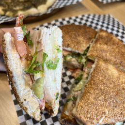 AL MANAKEESH - TASTE OF PALESTINE - Updated May 2025 - 38 Photos & 22 ...