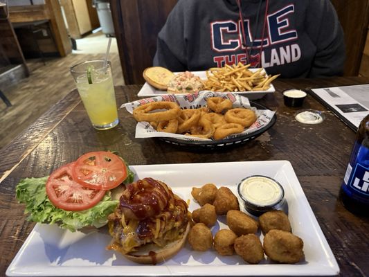 THE BASEMENT SPORTS BAR & GRILL - Updated April 2026 - 46 Photos & 68 ...