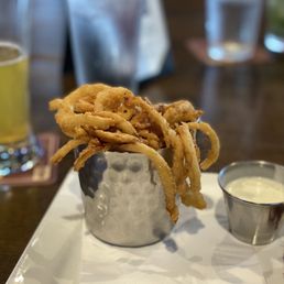 STREETCAR GRILLE AND TAVERN - Updated December 2025 - 257 Photos & 280 ...