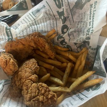 SPORTSBOOK BISHOP ARTS - Updated September 2025 - 29 Photos & 16 ...