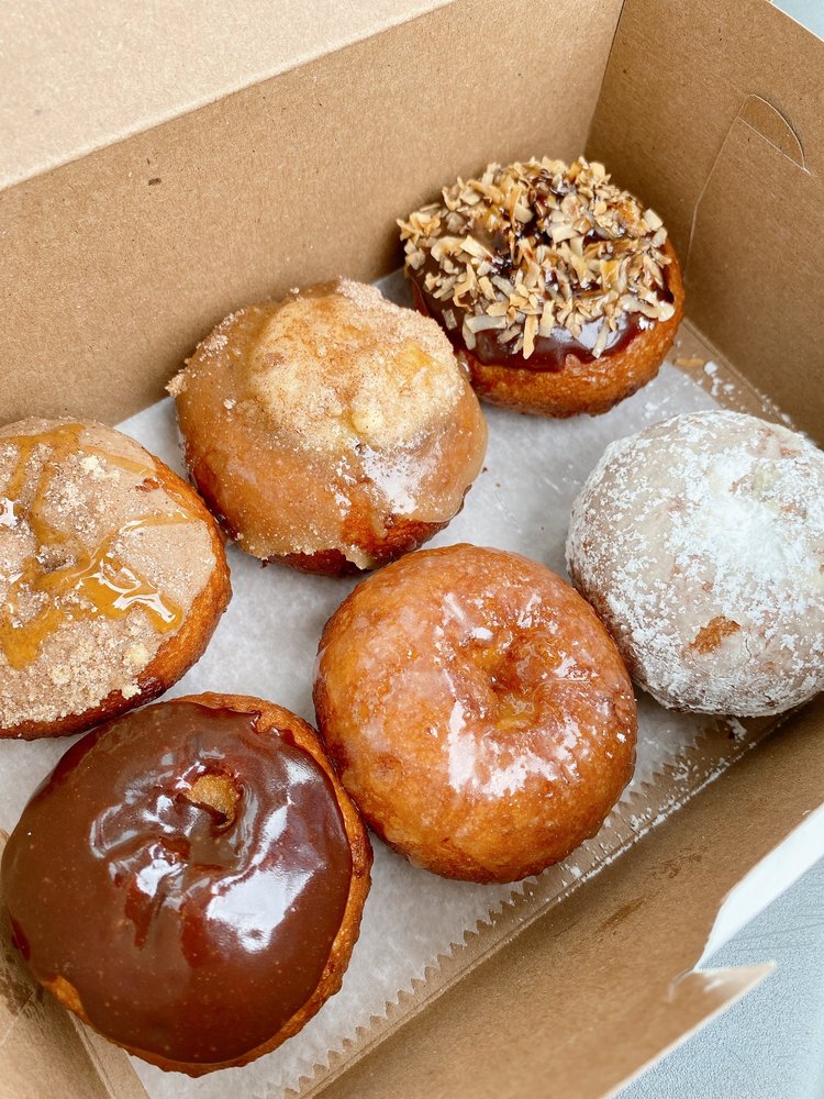 BRO’S DOUGHS - Updated July 2025 - 135 Photos & 85 Reviews - 2042 E ...