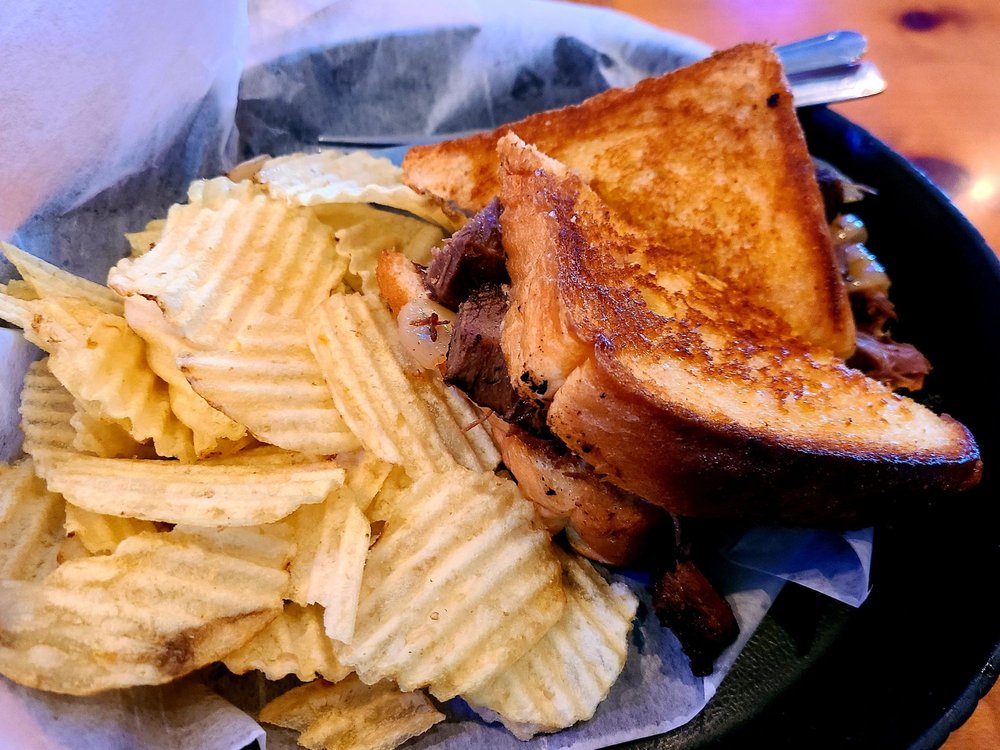 CABIN FEVER BAR & GRILL - Updated July 2025 - 114 Photos & 100 Reviews ...