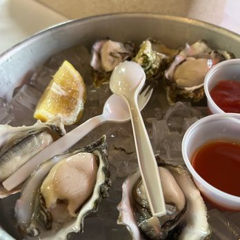 CRAWFISH HOUSE - Updated May 2024 - 96 Photos & 70 Reviews - 247 Park ...