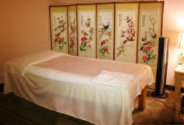 DAISY ACUPRESSURE SPA - Updated January 2026 - 13 Photos - 253 Broadway ...