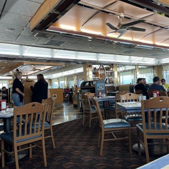 TRIVET DINER - ALLENTOWN - Updated October 2025 - 64 Photos & 158 ...