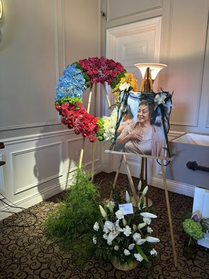 RG FLOWER SHOP - Updated January 2025 - 11 Photos - 615 E 8th St, Los ...