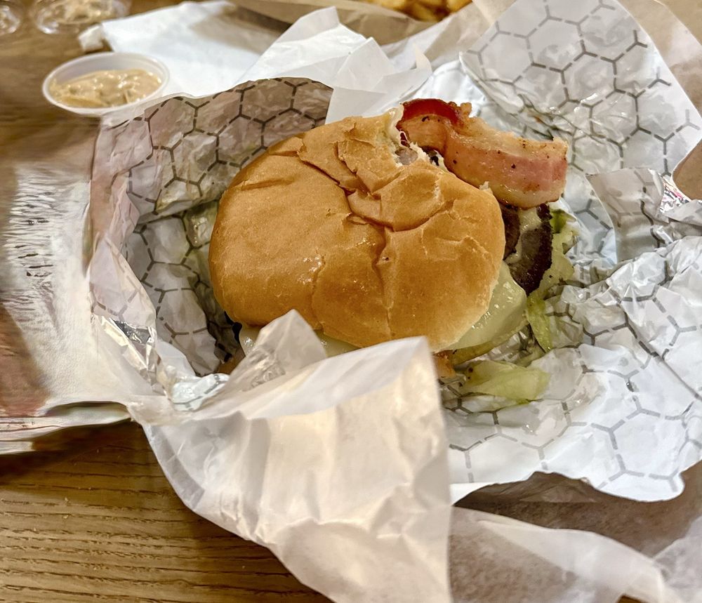 COLBY’S BURGERS & FRIES - Updated December 2025 - 20 Reviews - 351 ...