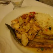 ZIA’S SOCIAL - 93 Photos & 75 Reviews - 6158 N Northwest Hwy, Chicago ...