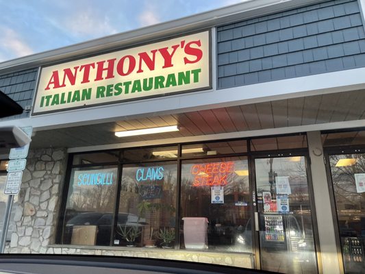 ANTHONY’S ITALIAN RESTAURANT & PIZZA - Updated January 2025 - 28 Photos ...