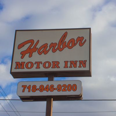 HARBOR MOTOR INN - Updated July 2025 - 25 Photos & 22 Reviews - 1730 ...