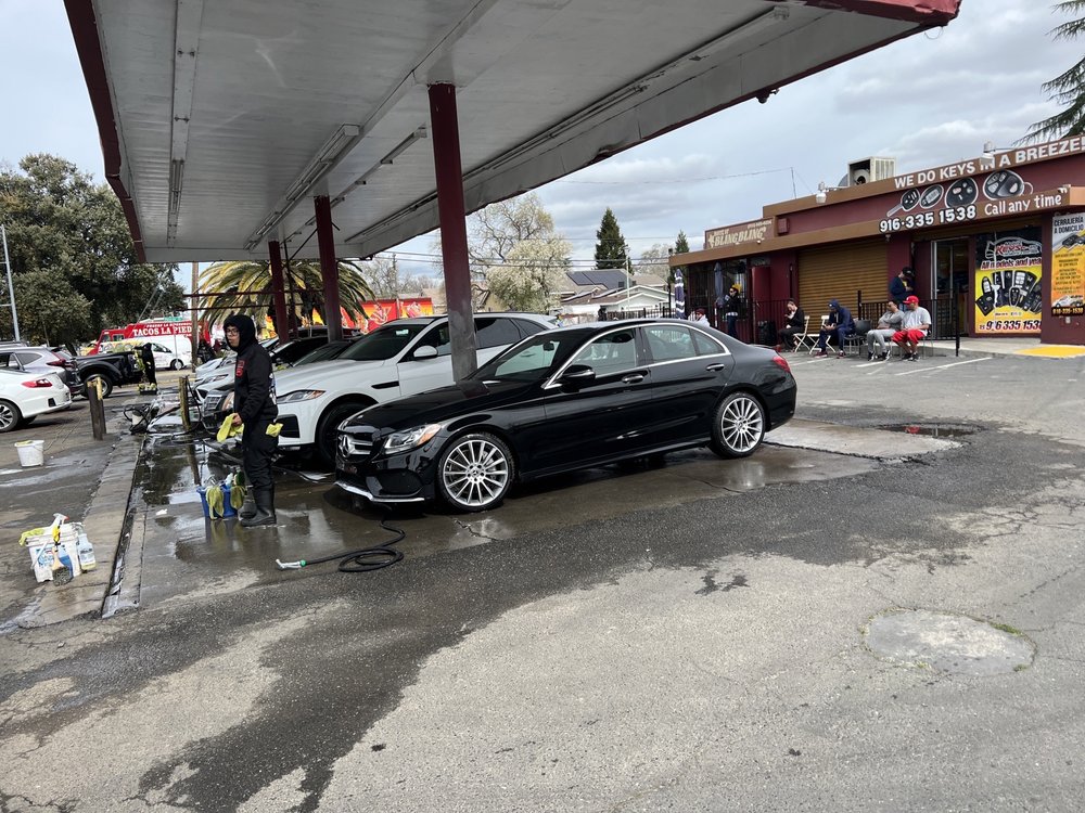 HOUSE OF BLING BLING - Updated August 2025 - 136 Photos & 315 Reviews ...