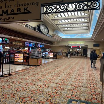 CINEMARK PALACE 20 AND XD - Updated September 2024 - 346 Photos & 322 ...