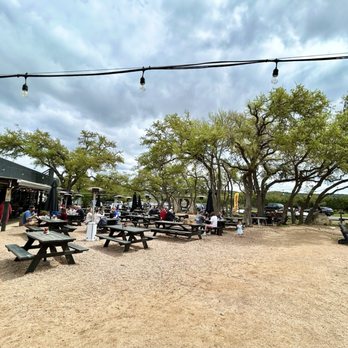 SCREAMING GOAT YARD & TAP - Updated July 2024 - 283 Photos & 174 ...