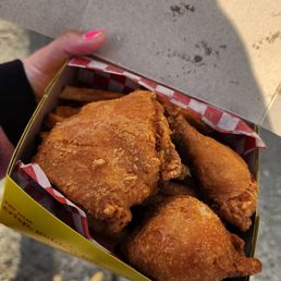 CHICKEN ON THE WAY - Updated December 2025 - 31 Photos & 91 Reviews ...