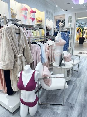 LINEA INTIMA - Updated December 2025 - 10 Reviews - 2901 Bayview Avenue ...