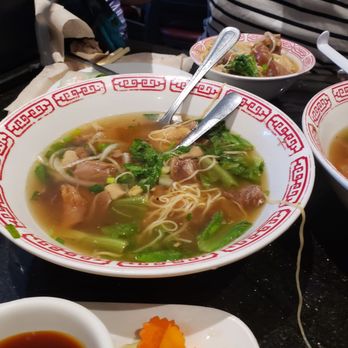 GOLDEN FLOWER VIETNAMESE - Updated September 2025 - 985 Photos & 1217 ...