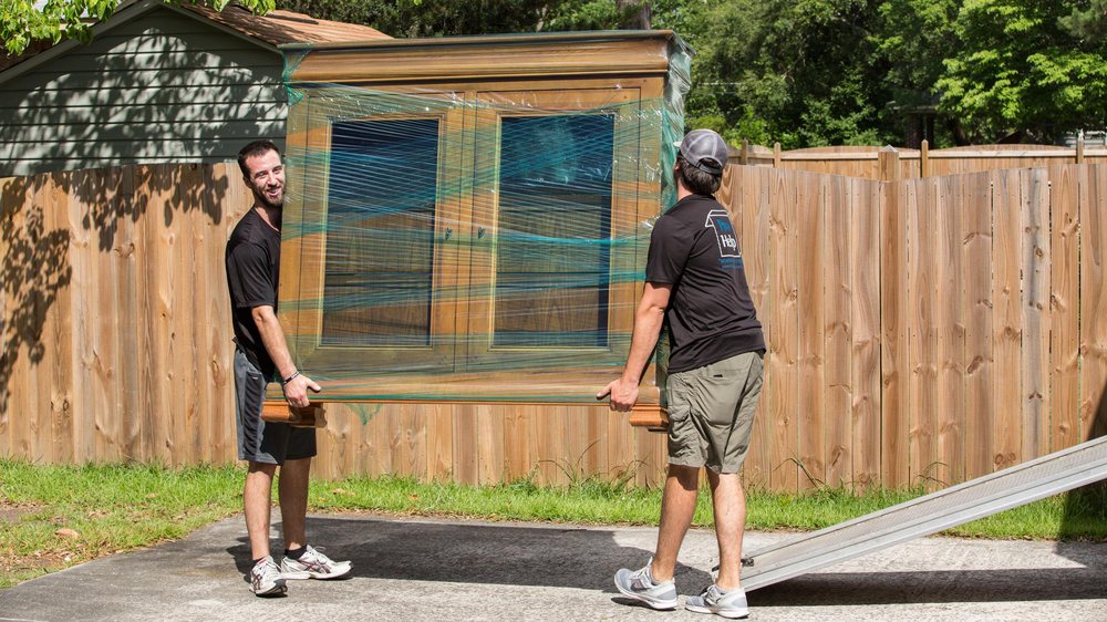 PROHELP MOVERS - Updated January 2026 - 10 Photos - 211 Shopline Dr ...