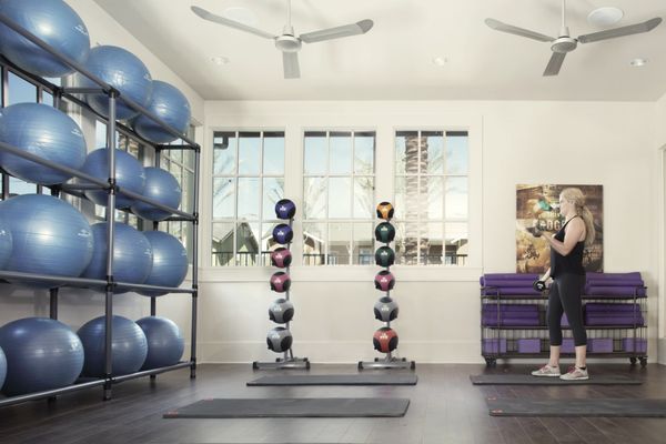 REDPOINT TEMPE - Updated November 2024 - 63 Photos & 82 Reviews - 708 S ...