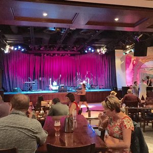 CHICO WOMEN’S CLUB - Updated April 2025 - 17 Photos - 592 E 3rd St ...