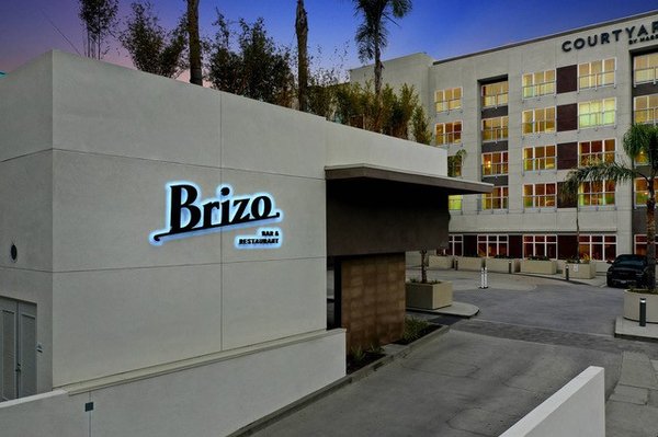 BRIZO BAR & RESTAURANT - Updated 05/2025 - 590 Photos & 373 Reviews ...