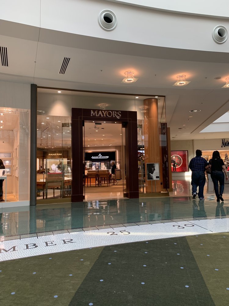 MAYORS JEWELERS - 14 Photos & 11 Reviews - 4200 Conroy Rd, Orlando, FL ...