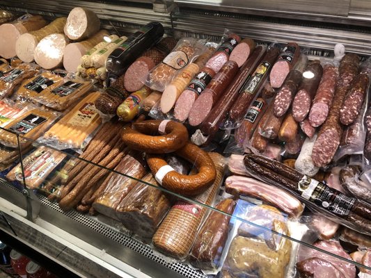 ROYAL GOURMET DELI - Updated January 2026 - 42 Photos & 44 Reviews ...