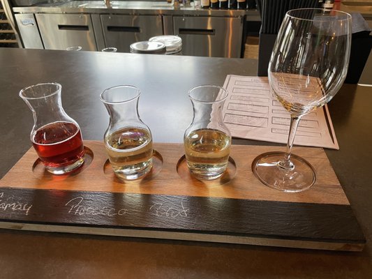 CORKS AND TAPS - Updated September 2025 - 25 Photos & 27 Reviews - 125 ...