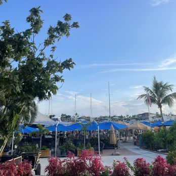 ISLAND GYPSY CAFE & MARINA BAR - Updated August 2025 - 760 Photos & 700 ...