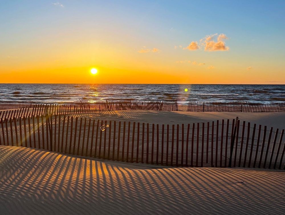 OVAL BEACH - 141 Photos & 86 Reviews - 698 Water St, Saugatuck ...