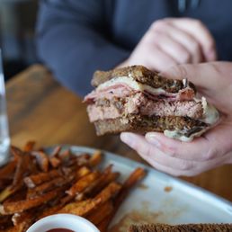 COMMUNAL - Updated July 2025 - 815 Photos & 820 Reviews - 102 N ...