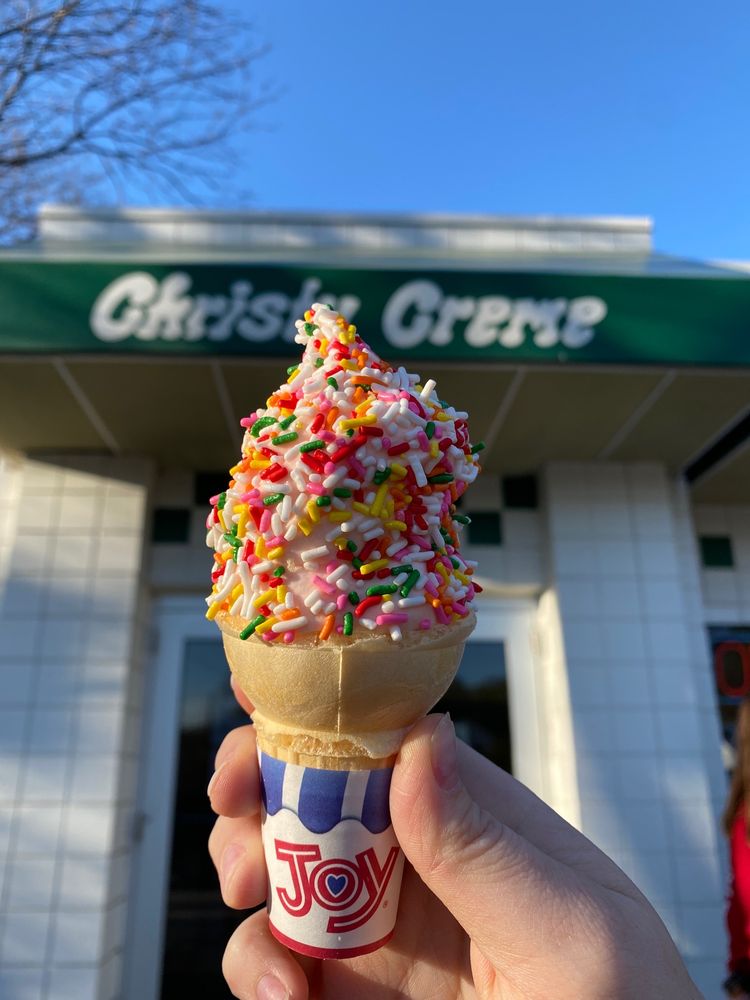 CHRISTY CREME - 37 Photos & 48 Reviews - 2853 N Broadway, Council ...