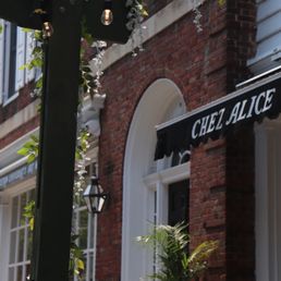 CHEZ ALICE CAFE & BAKERY - Updated July 2025 - 378 Photos & 282 Reviews ...