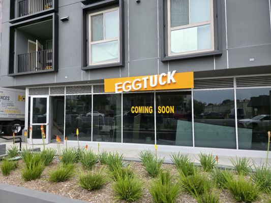 EGG TUCK - Updated December 2025 - 82 Photos & 60 Reviews - 9530 Reseda ...