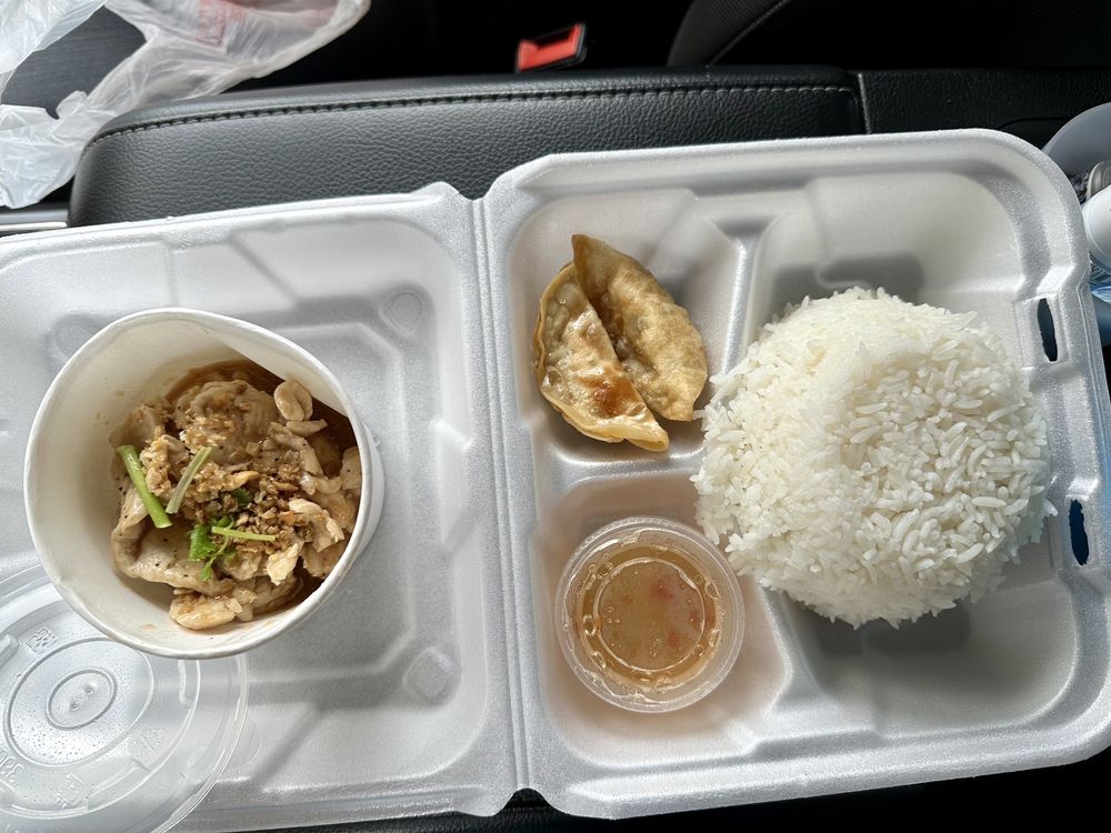 PIQUE THAI - Updated May 2026 - 86 Photos & 145 Reviews - 5435 W ...