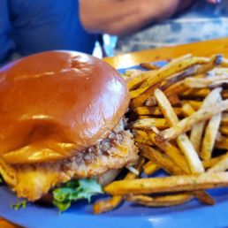 HERBIE’S BAR AND CHOWDER HOUSE - 381 Photos & 466 Reviews - 6350 ...