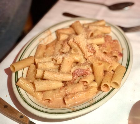 BAMONTE’S - 283 Photos & 435 Reviews - 32 Withers St, Brooklyn, New ...